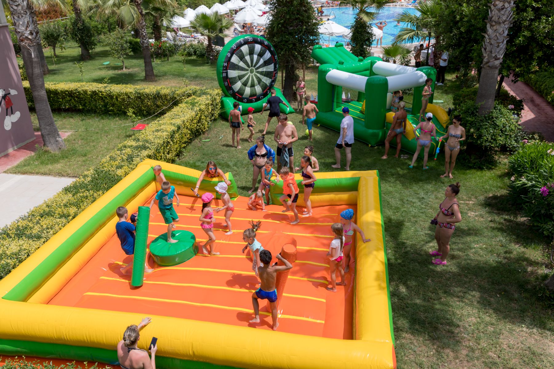 Activities | Holiday Garden Resort